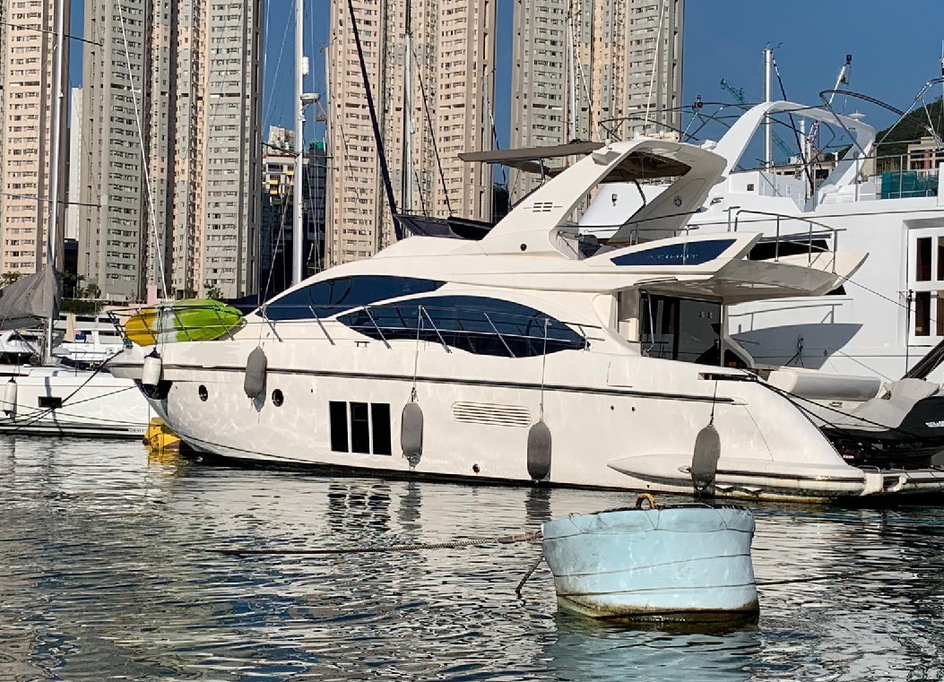 Azimut 53 - Hong Kong Boats