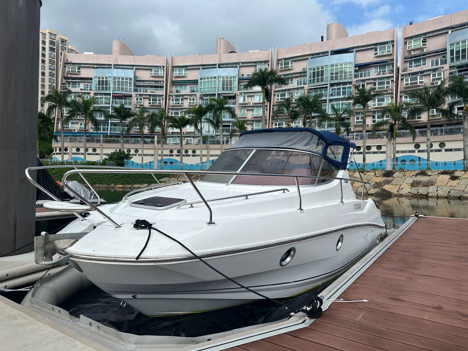Salpa Laver 23X - Hong Kong Boats