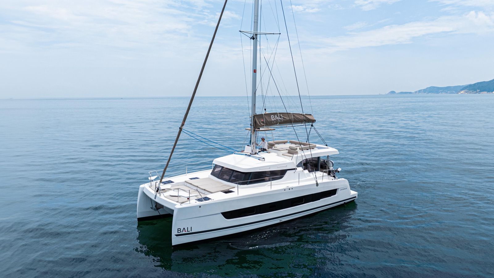 40ft Bali Catspace - Hong Kong Boats